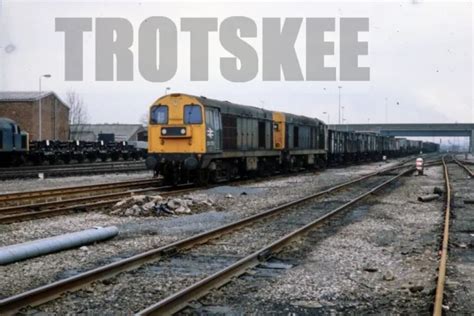 35mm Slide Br British Rail Diesel Loco Class 20 20175 20158 Toton 1980