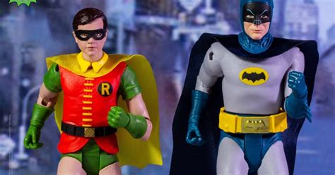 McFarlane Toys Gives Closer Look At Batman And Robin Figures