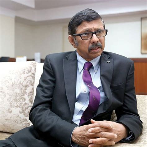 Réservez Linstrumentiste Surya Prakash Pour Vos événements Aux