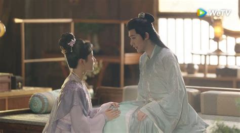 《長相思》夭璟吻59秒激甜！淺吻變深吻摟上床「妳太誘人了」親到喘息 Ettoday星光雲 Ettoday新聞雲