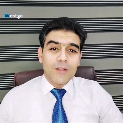 ڕێبەر ڕۆستەمئەو کەسەی بە پیتی ع ناوەکەی دەستپێدەکات، مانگی 6 ی ئەو ساڵ وتم دەبێتە سەرۆك ڕێبەر