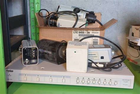 Sanyo Multi Plexer Model Mpx Cd4 And Multiple Security Cameras Including Panasonic Computar