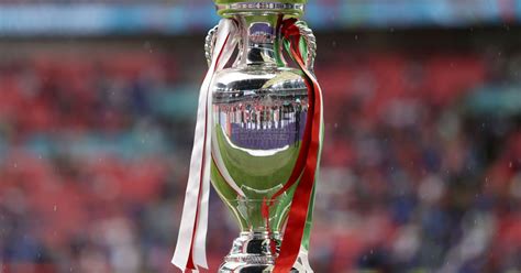 Евро 2028 и Евро 2032 УЕФА назвал имена хозяев турниров ТСН новости 1 1 — Проспорт