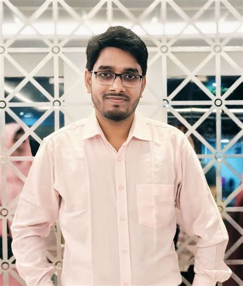 Aadi কুইজ ৫ এবং সর্বশেষ কুইজ মাশরাফির অভিষেক হয়েছিল কোন দলের সাথে