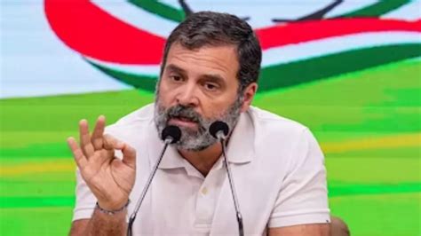 राहुल गांधी फैला रहे हैं झूठ भाजपा ने चुनाव आयोग से की कांग्रेस नेता