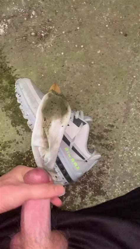 Jute Sur Cho7 Crades Cum On Dirty Socks