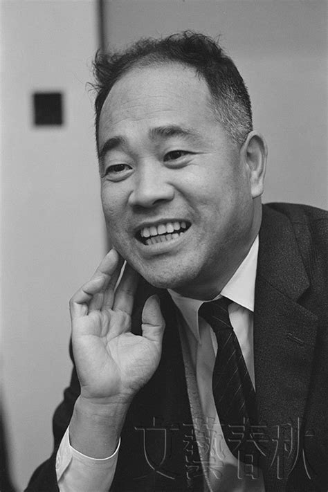 庄野潤三は日常にこだわって時代の核心を表現した 文春写真館 文藝春秋BOOKS