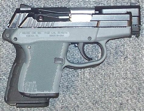 Mousegunner's Kel-Tec P-32 Review and Gallery