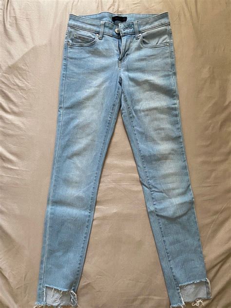 Uniqlo Light Blue Skinny Ripped Jeans Womens Fashion Bottoms Jeans