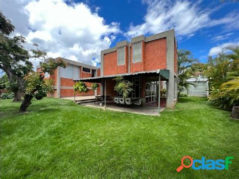 Se Vende Casa En Cumbres De Curumo 900 Mts 4h 4b 6p Jc En Colombia Clasf Inmobiliaria