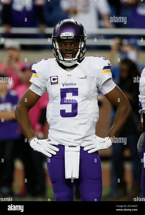 Minnesota Vikings Quarterback Teddy Bridgewater 5 During The First