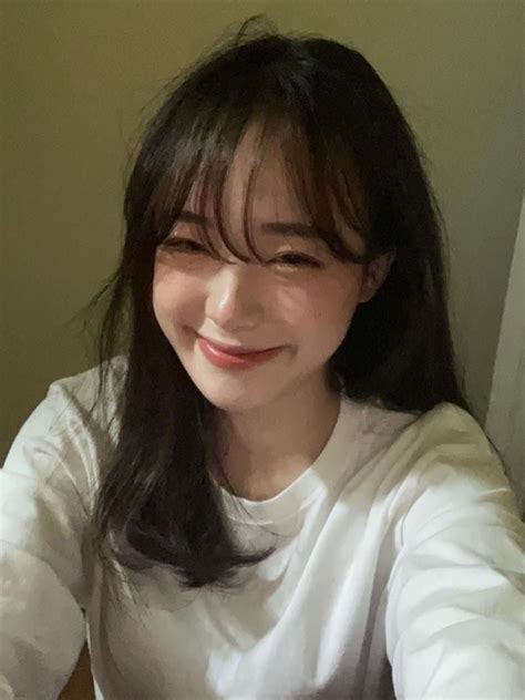 11 Best Korean Bangs Hairstyles To Inspire Your Next Look The KA Edit