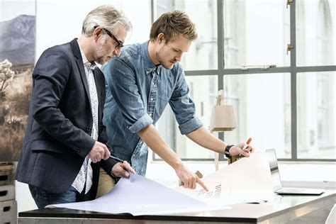 How To Create An Animated  In Microsoft Powerpoint Vegaslide