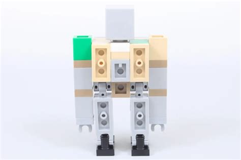 Lego Minecraft 21273 The Ghast Balloon Village Attack Review