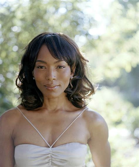 Angela Bassett Actresses Photo 6937985 Fanpop