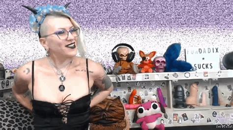 Quickie Cum Show 10 31 23 [mp4 1080p] Fonda Dix Clips4sale