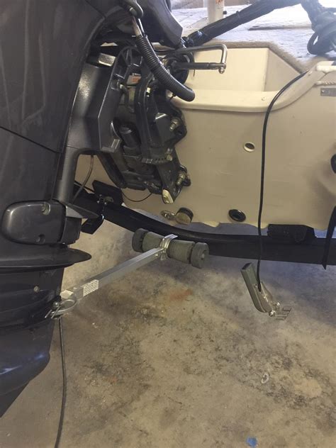 Side Scan Transducer Location