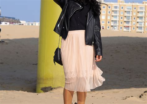 Plissé Clothes - Reena Jagram