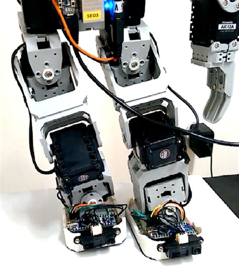One Curious Robot My Humanoid Robot Bioloid Robot Controlled By A
