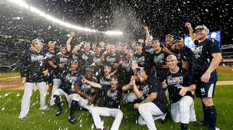Yankees Clinch First Al East Title Since 2012
