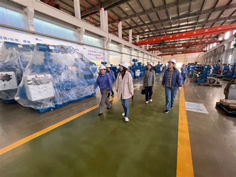 江苏省审计厅 图片新闻 南通审计关注外贸扶持资金使用企业运行情况