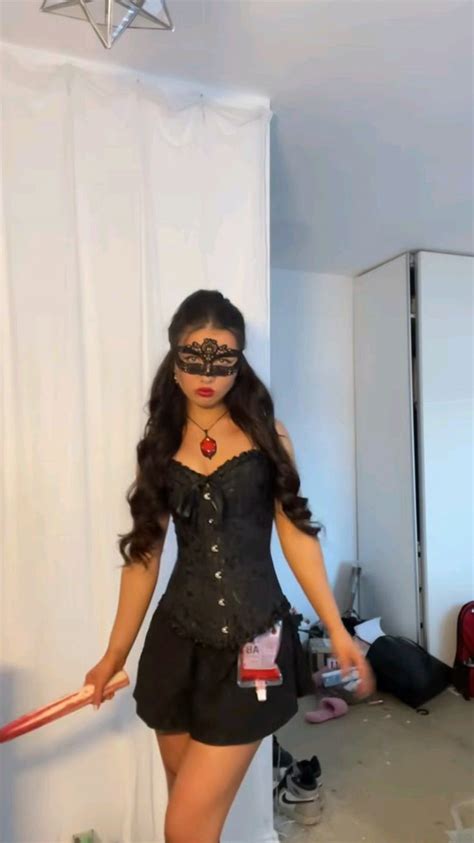 Katherine Pierce In 2024 Halloween Costumes Brunette Vampire