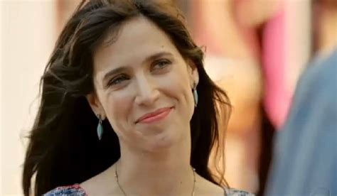 Com 32 Anos Mel Lisboa Pode Voltar A Viver Personagem Anita Em Nova