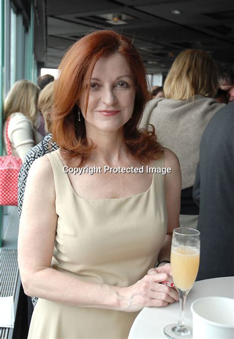 3814 Maureen Dowd Robin Platzer Twin Images