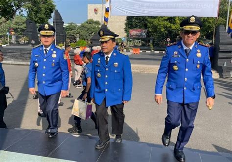 Kunjungan Ke Jatim Pj Bupati Barsel Hadiri HUT Ke 105 Damkar