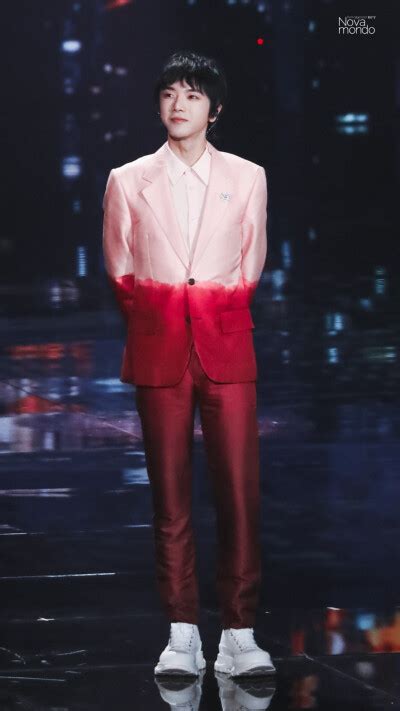 华晨宇 181212 芭莎男士年度盛典 高清图片，堆糖，美图壁纸兴趣社区