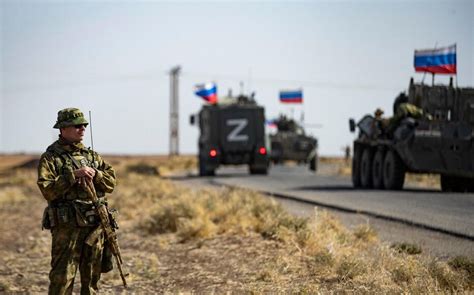 Envoi de troupes en Ukraine Macron accroît limplication de la