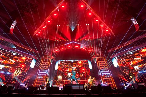 陰りある時代に音楽の力で光を射す──和楽器バンド、メモリアルイヤーの『大新年会』に込めた想い 2ページ目 2ページ中 Qjweb
