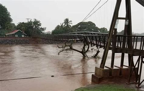 Flash Flood Warning Canceled On Kauai Kuhio Highway Near Hanalei