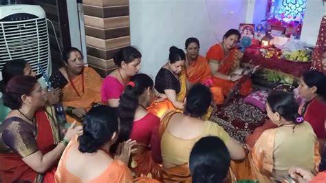 आज हमारी सहेली की बिटिया के जन्मदिन के अवसर पर सुंदर बधाई गीत जन्मदिन