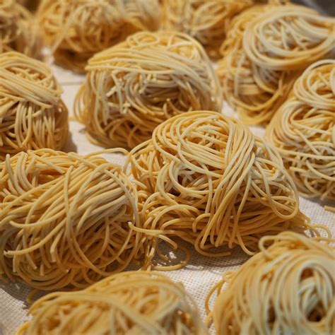 스파게티 퍼블리카대구 교동 생면 파스타 전문점 Cacio E Pepe🧀 이탈리아 음식의 미덕이라면 단연코 너무 많은