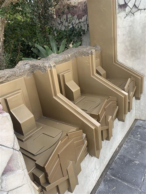 Hostile Architecture R Urbanhellcirclejerk