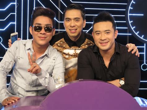 มั่นใจว่า เกย์ ไทยเกิน 1 ล้านคน สนับสนุนการแต่งงานของเกย์ ในประเทศไทย อั๊ยยะ ผู้ชายจูบกัน