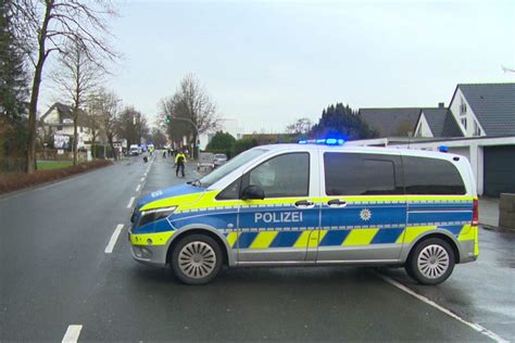 Dortmund Nach Unfall Kind 7 Außer Lebensgefahr Fahrer Gefunden