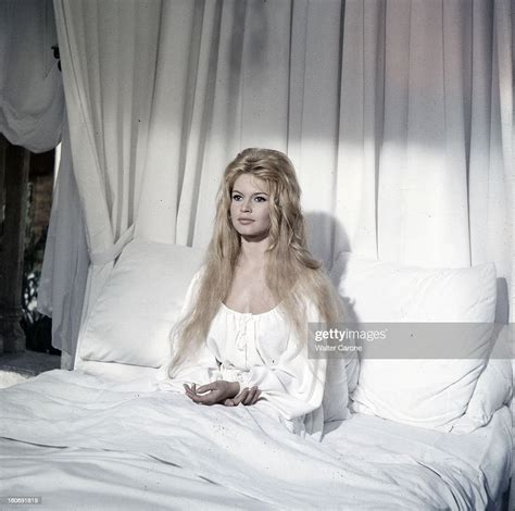 Brigitte Bardot In Les Amours Celebres With Alain Delon Tournage