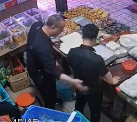 迷暈黨疑雲│網傳廣西檔主被陌生人貼膏藥後暈倒 官方這樣解畫 星島日報