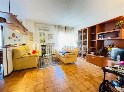 Vendita Appartamento Legnago Quadrilocale In Via Pier Domenico Frattini Ottimo Stato Posto