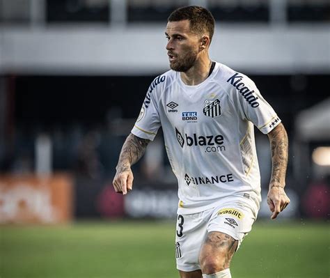 Lucas Lima Lidera Estatísticas Entre Os Jogadores Do Santos No