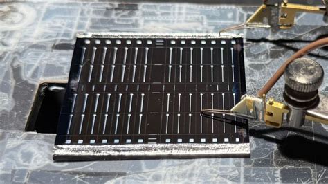 Прорив у кестеритових сонячних елементах новий світовий рекорд ефективності 13 2 Українська