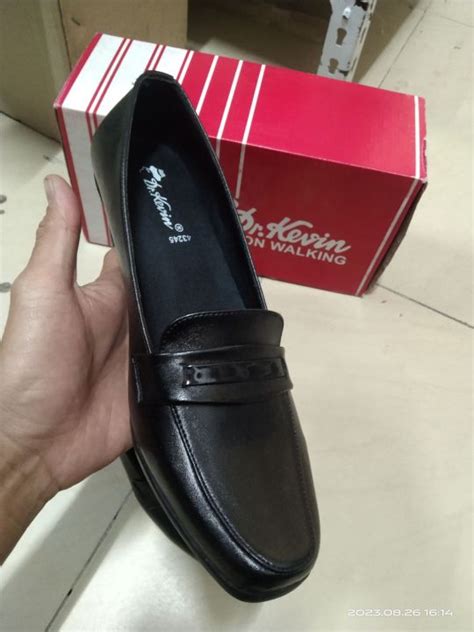 SEPATU PANTOPEL HAK KERJA PEREMPUAN DR KEVIN Lazada Indonesia