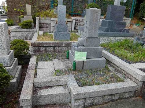 八事霊園にて墓石撤去のご依頼を頂きました 愛知県 名古屋の墓石お墓のことは有限会社新海石材店へ 八事霊園 みどりが丘公園 平和公園など