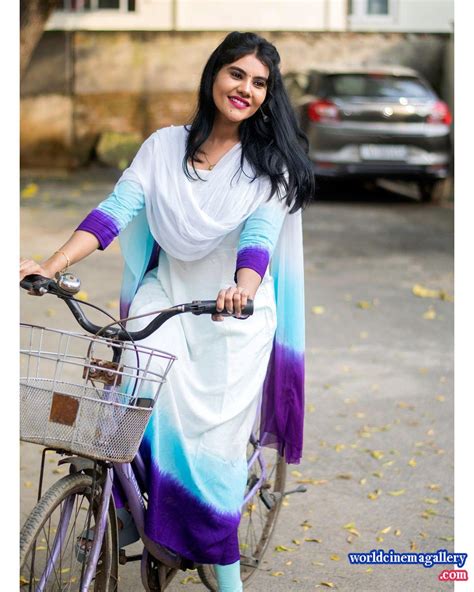 Nivisha Serial Actress