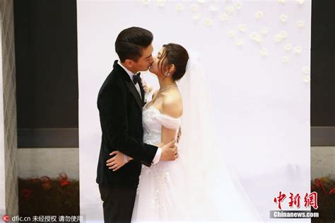 陈晓陈妍希祭祖热吻 陈晓陈妍希 伤感说说吧