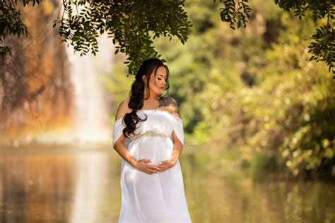 Pin By Talita Luna Fotografia On Ensaio De Gestante Pregnancy Shoot
