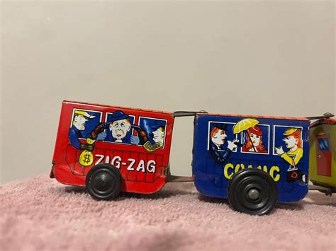 Vintage Tin Litho Wind Up Zig Zag Comic Western Express Train
