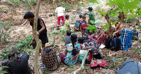 သရက်ချောင်းမှာ တိုက်ပွဲကြောင့် ဒေသခံ နှစ်ထောင်ကျော် ထွက်ပြေးနေရ မြန်မာဌာန